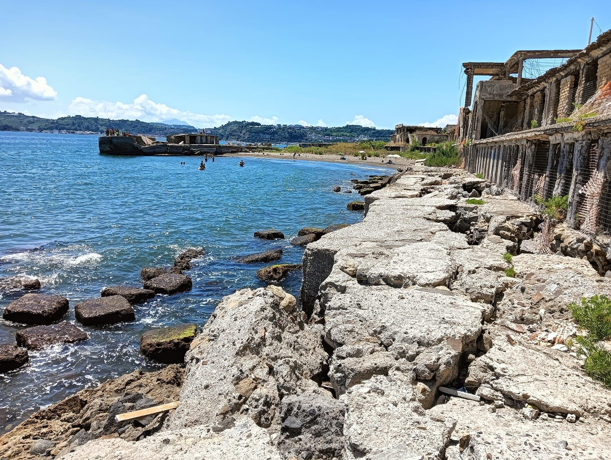 POZZUOLI| Divieto di balneazione sul litorale di Lucrino | Pozzuoli News 24 POZZUOLI| Divieto di balneazione sul litorale di Lucrino | Pozzuoli News 24